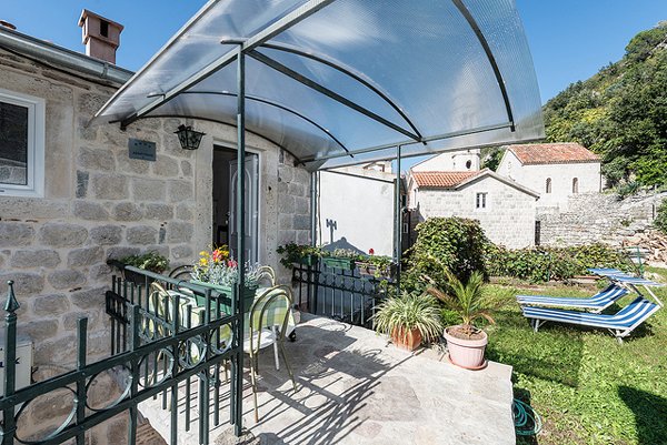 Apartmani Dragutinovic-Perast, Crna Gora - ODMARAJ ME - VAS TURISTICKI ...